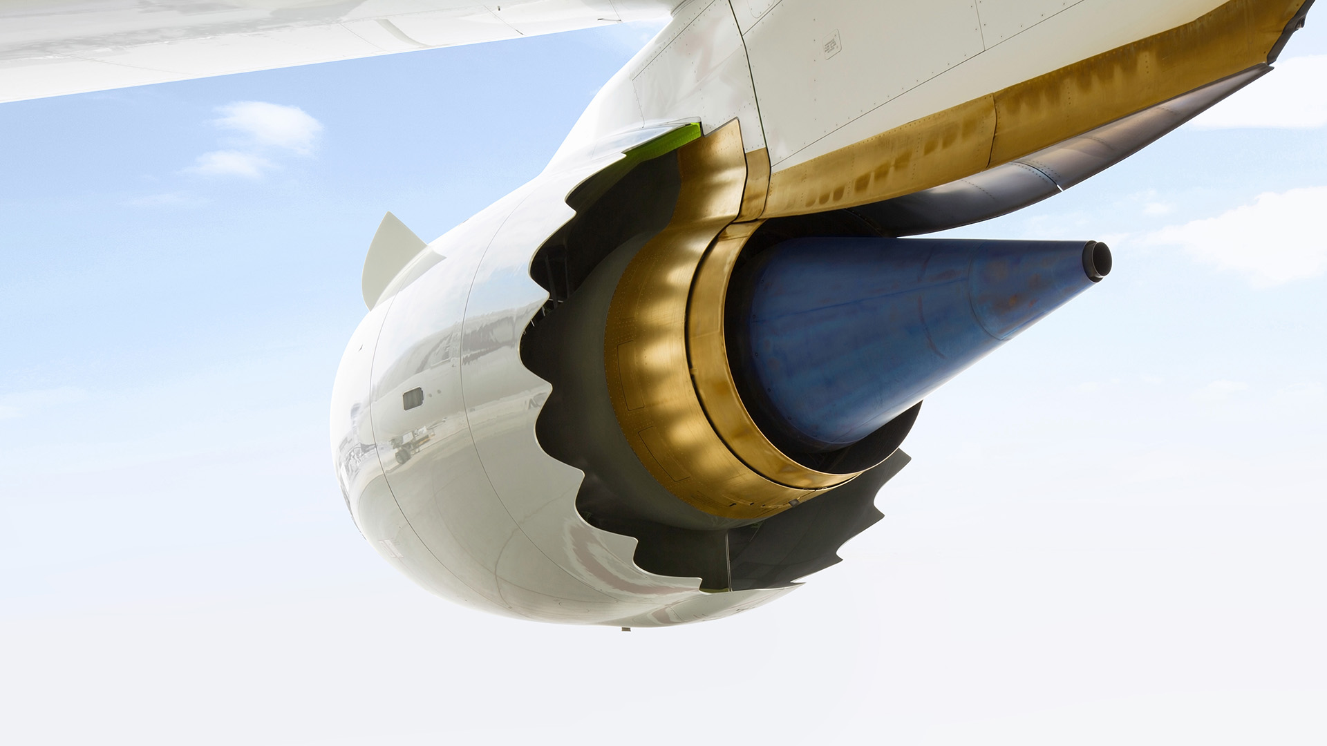 GEnx Engine | GE Aerospace